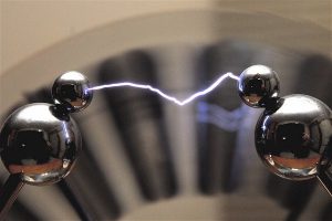 Por que há pessoas mais sensíveis a eletricidade estática? - Admirável ...